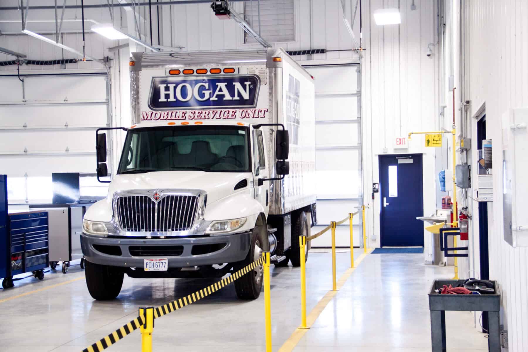 Truck Leasing and Maintenance Services | Hogan